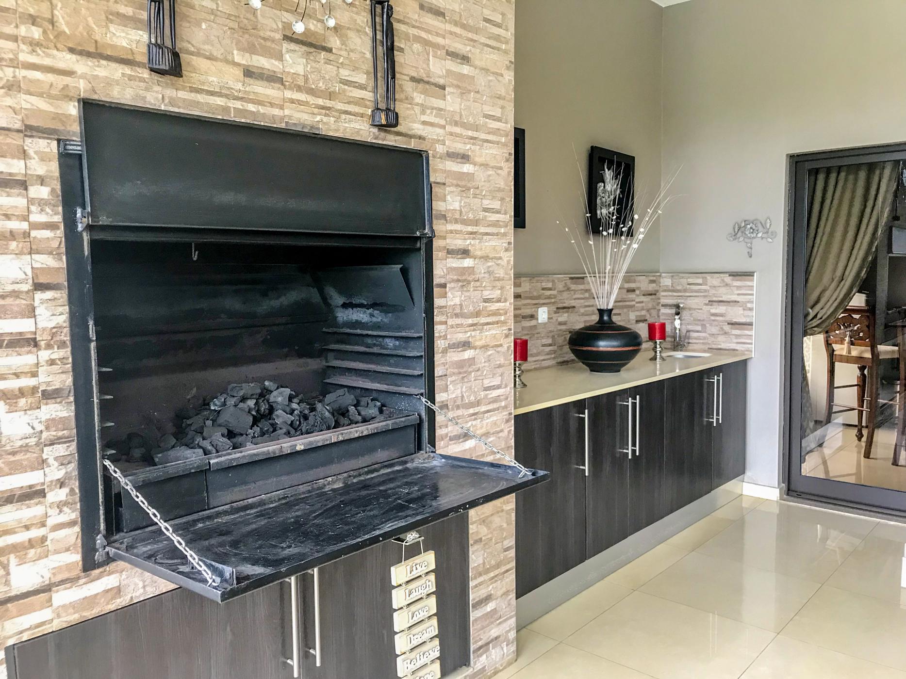 4 Bedroom House For Sale | Matola (Mozambique) | 3MQ1361357 | Pam ...