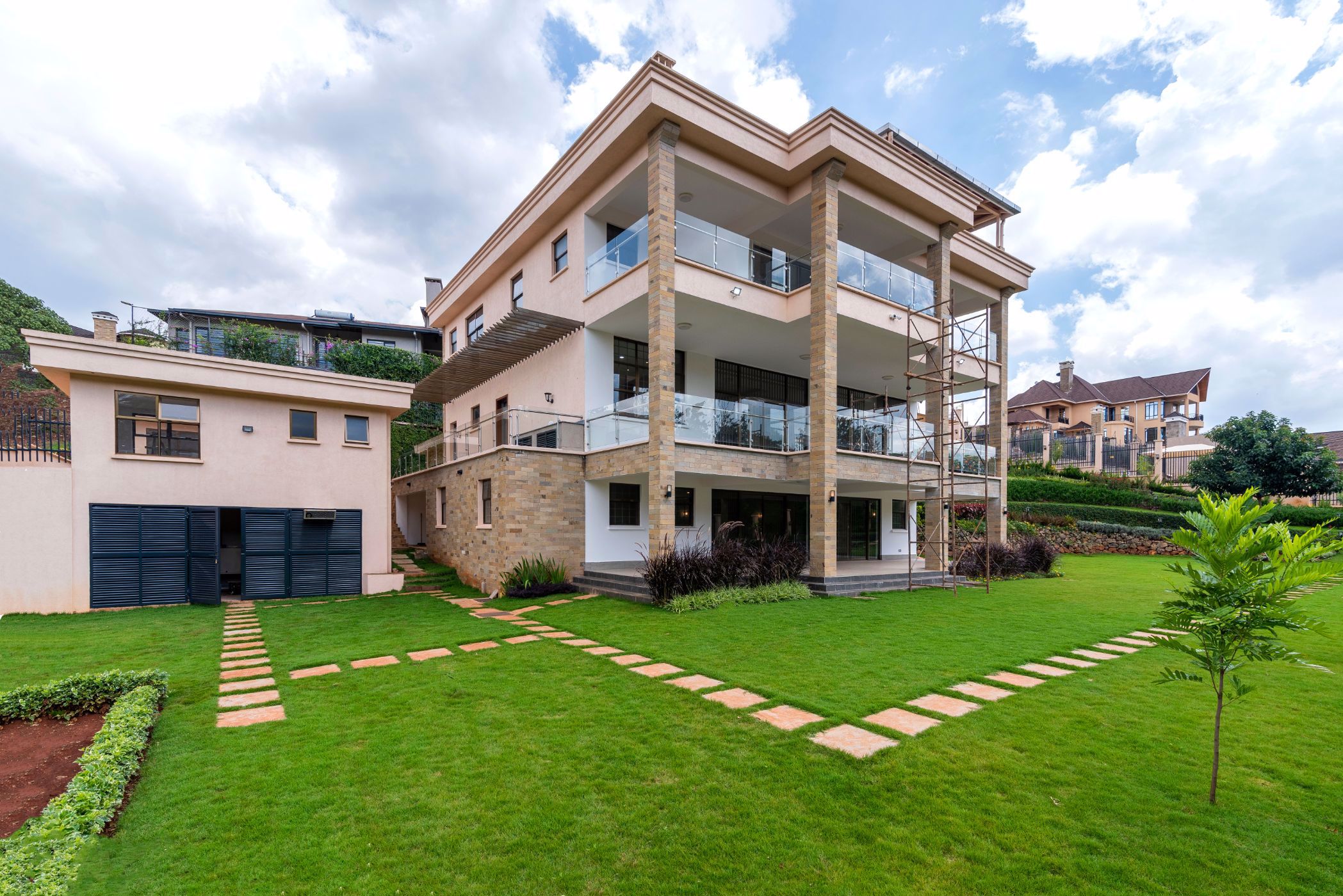 5 Bedroom House To Rent | Nyari (Kenya) | 3KE1527757 | Pam Golding ...