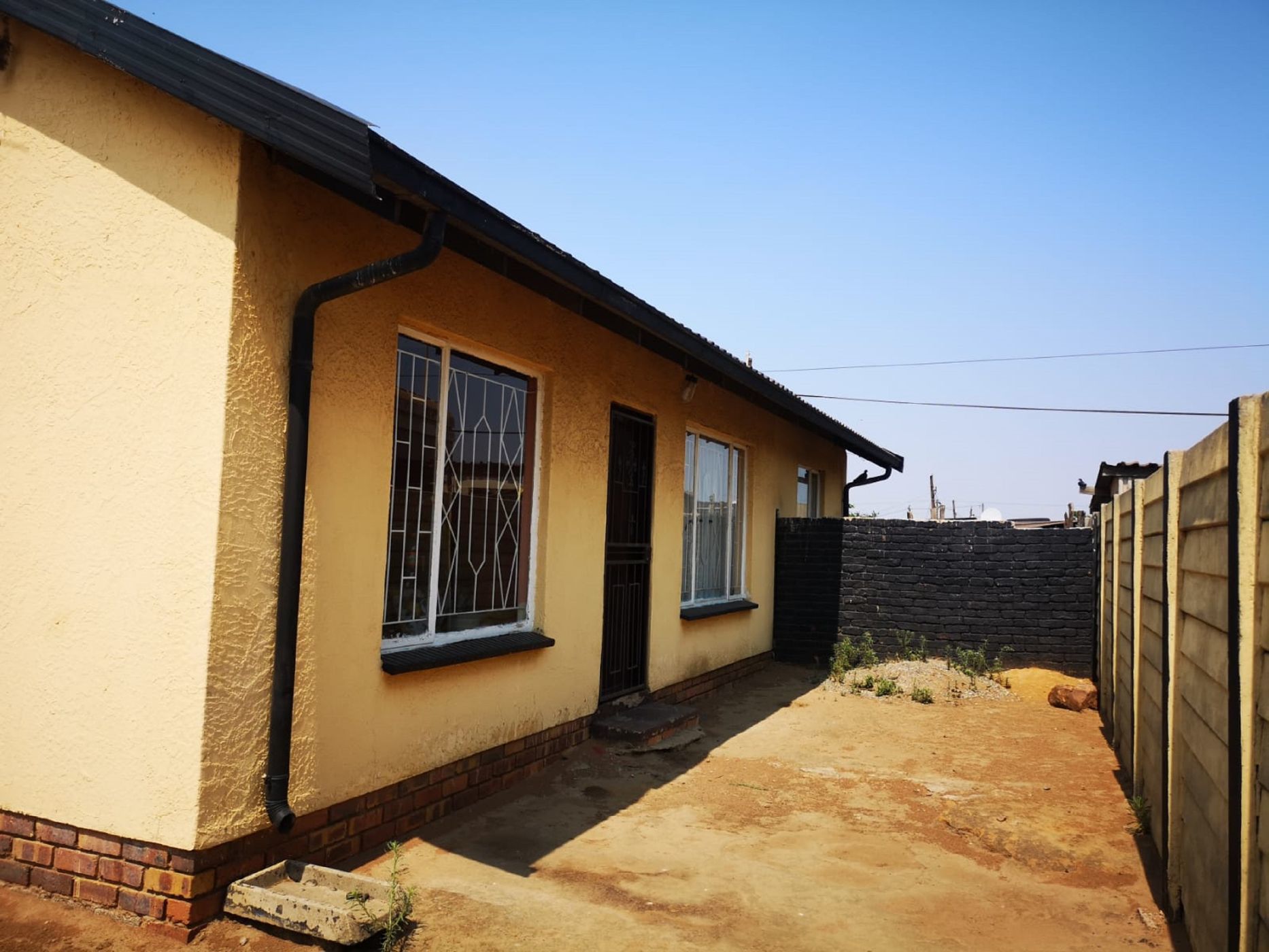 3 Bedroom House For Sale | Duduza | 1SP1589578 | Pam Golding Properties