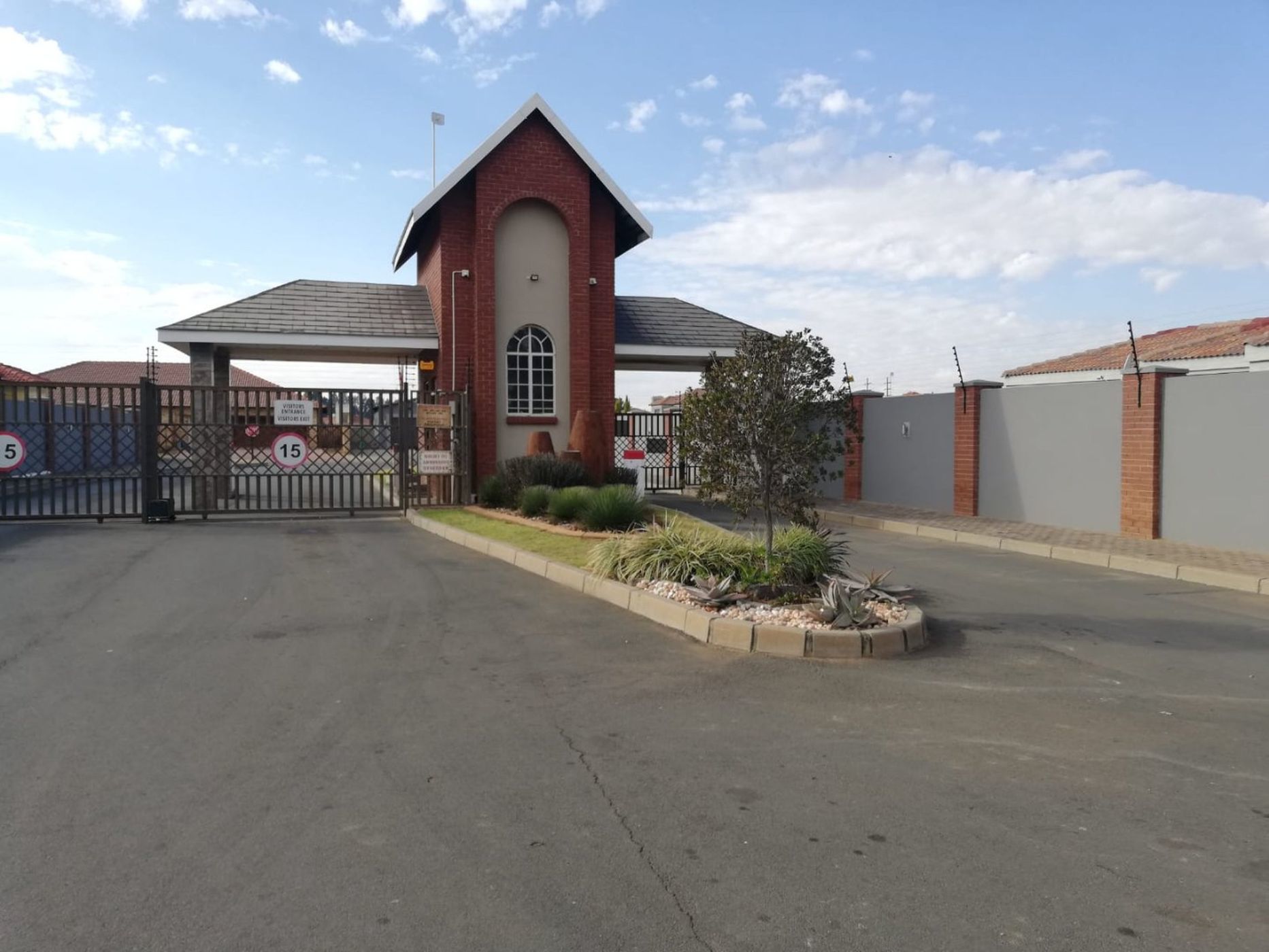 596 m2 Vacant Land For Sale | Risiville | 1VT1596452 | Pam Golding ...