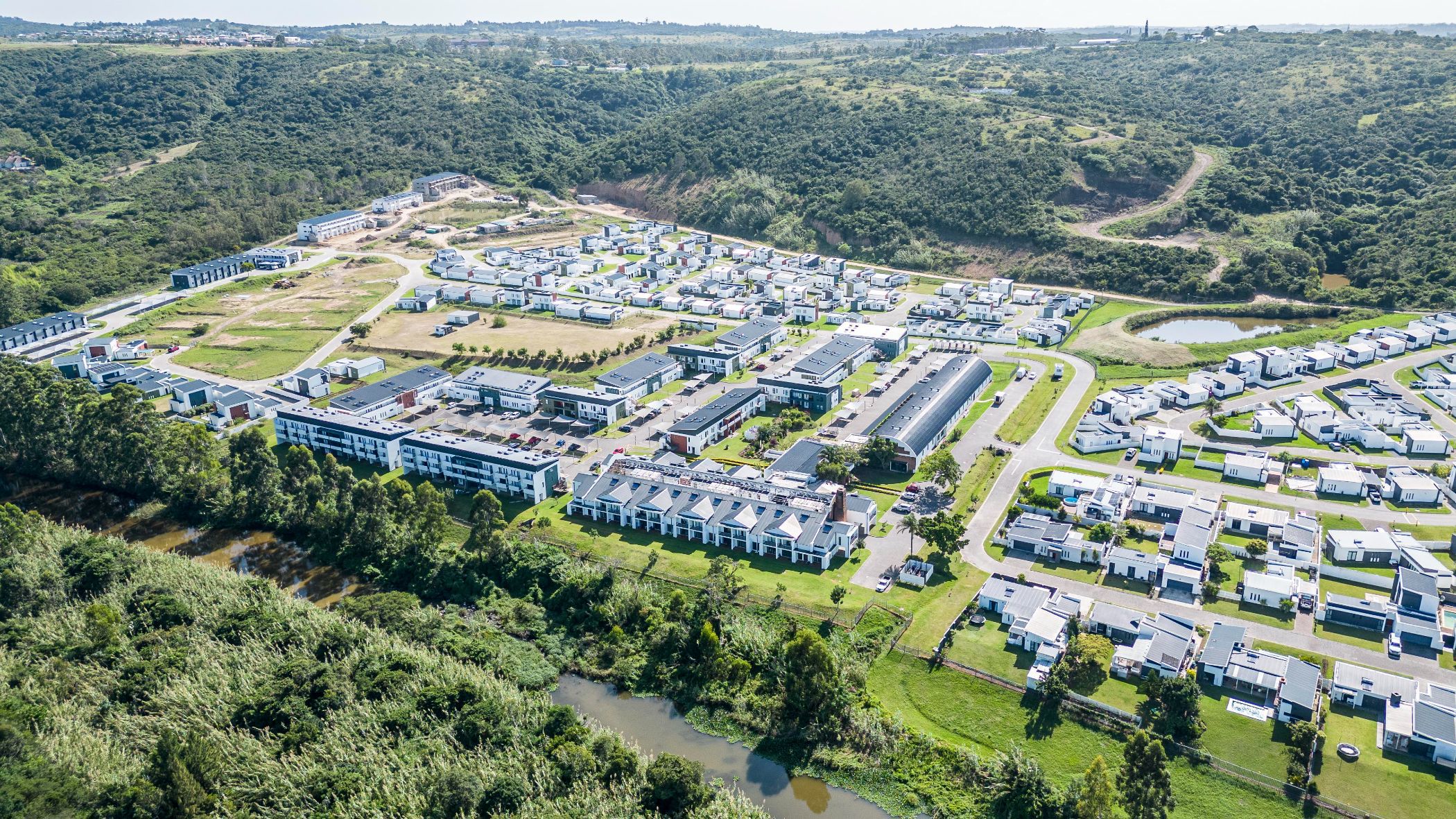 2 Bedroom Townhouse For Sale | Nahoon Valley Park | 1ET1610485 | Pam ...