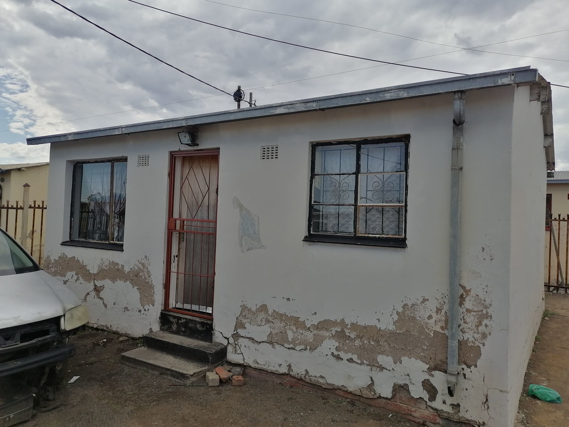 1 Bedroom House For Sale | Bochabela | 1BX1609912 | Pam Golding Properties