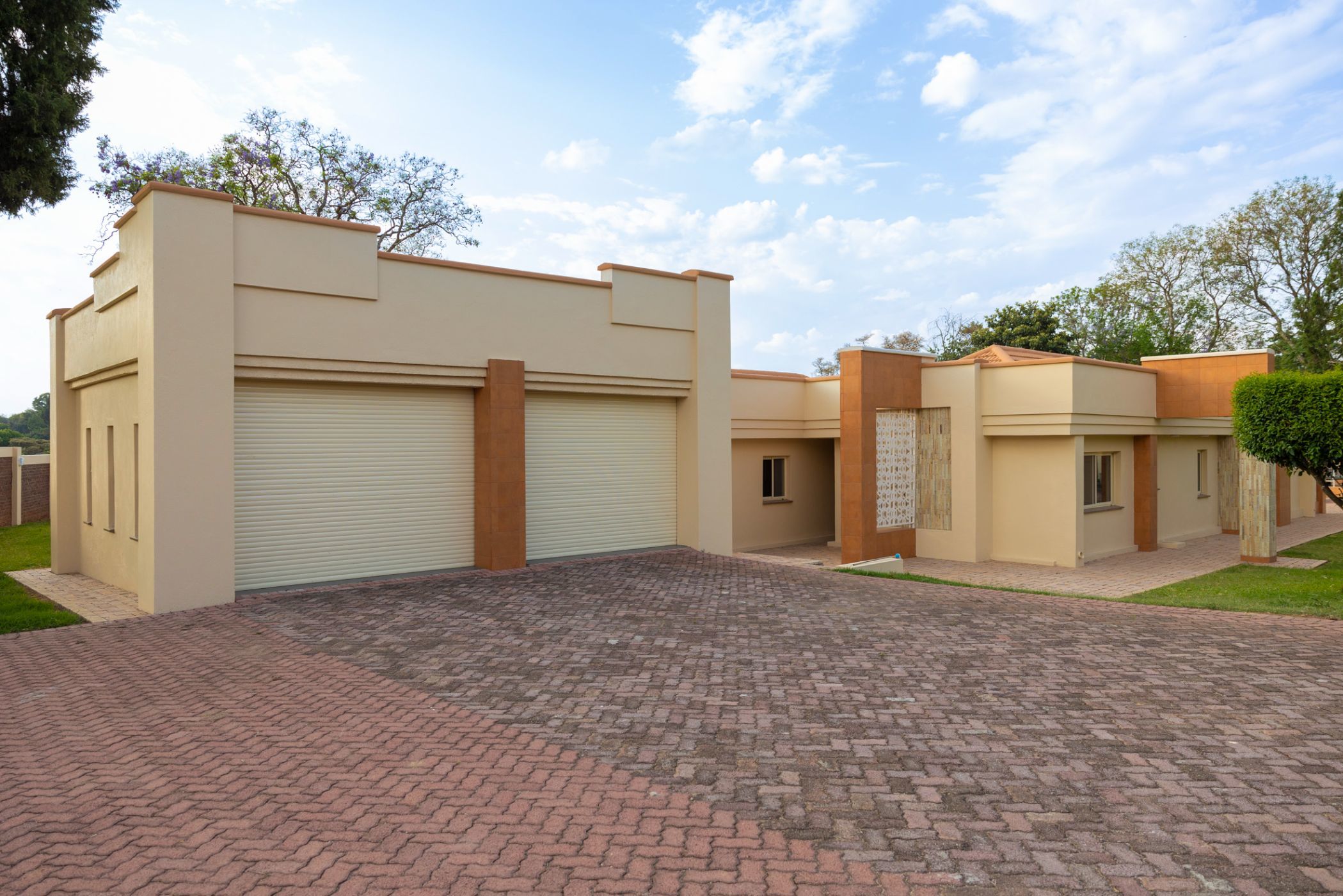 6 Acres Residential Complex For Sale | Helensvale (Zimbabwe ...