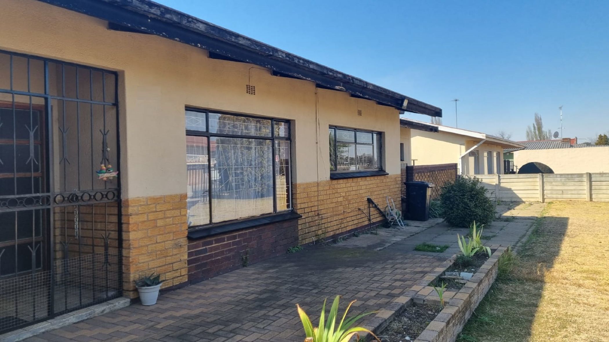 3 Bedroom House For Sale | Strubenvale | 1SP1622389 | Pam Golding ...