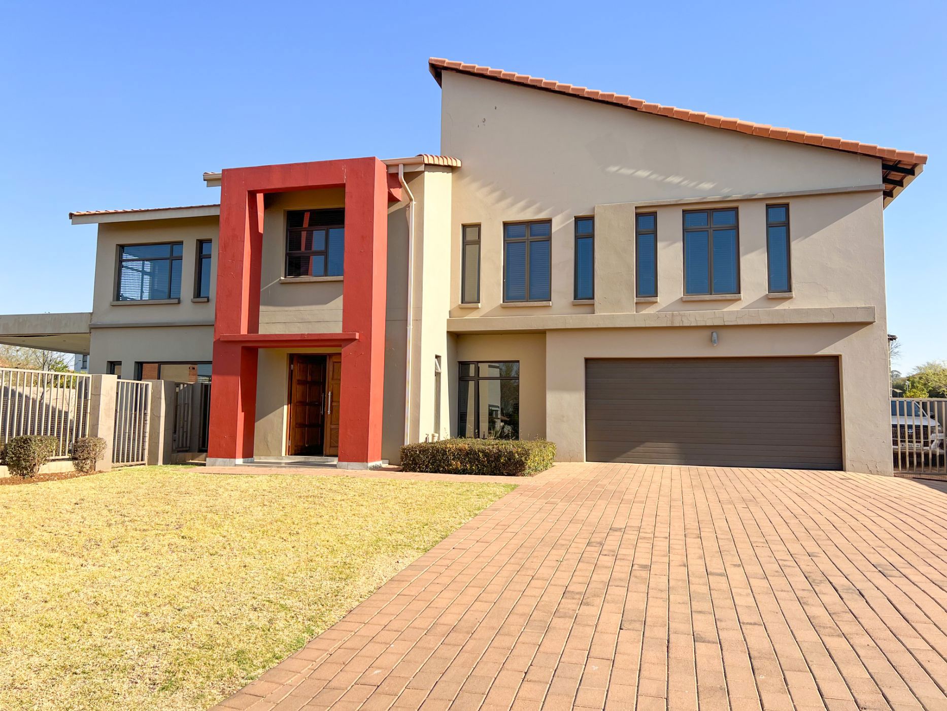 4 Bedroom Double-storey House For Sale | Bank Assisted Sale by Standard ...