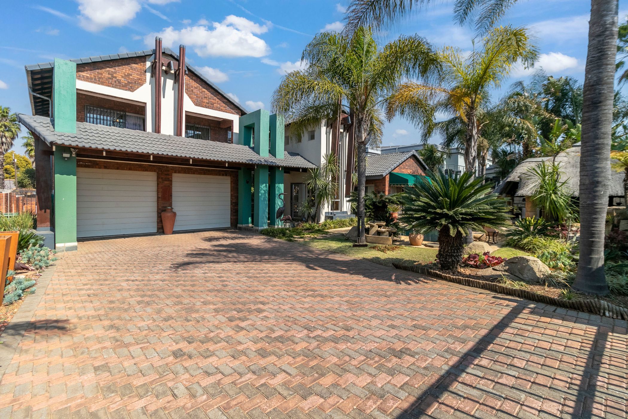 5 Bedroom House For Sale | Meyersdal | 1AB1626729 | Pam Golding Properties