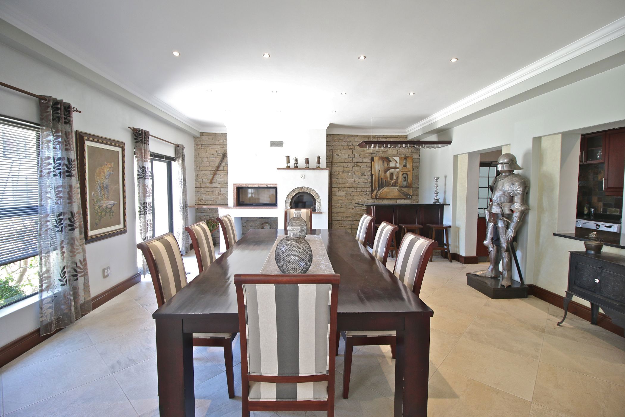 13 Bedroom Multi-storey House For Sale | Plattekloof | 1PLA1638901 ...