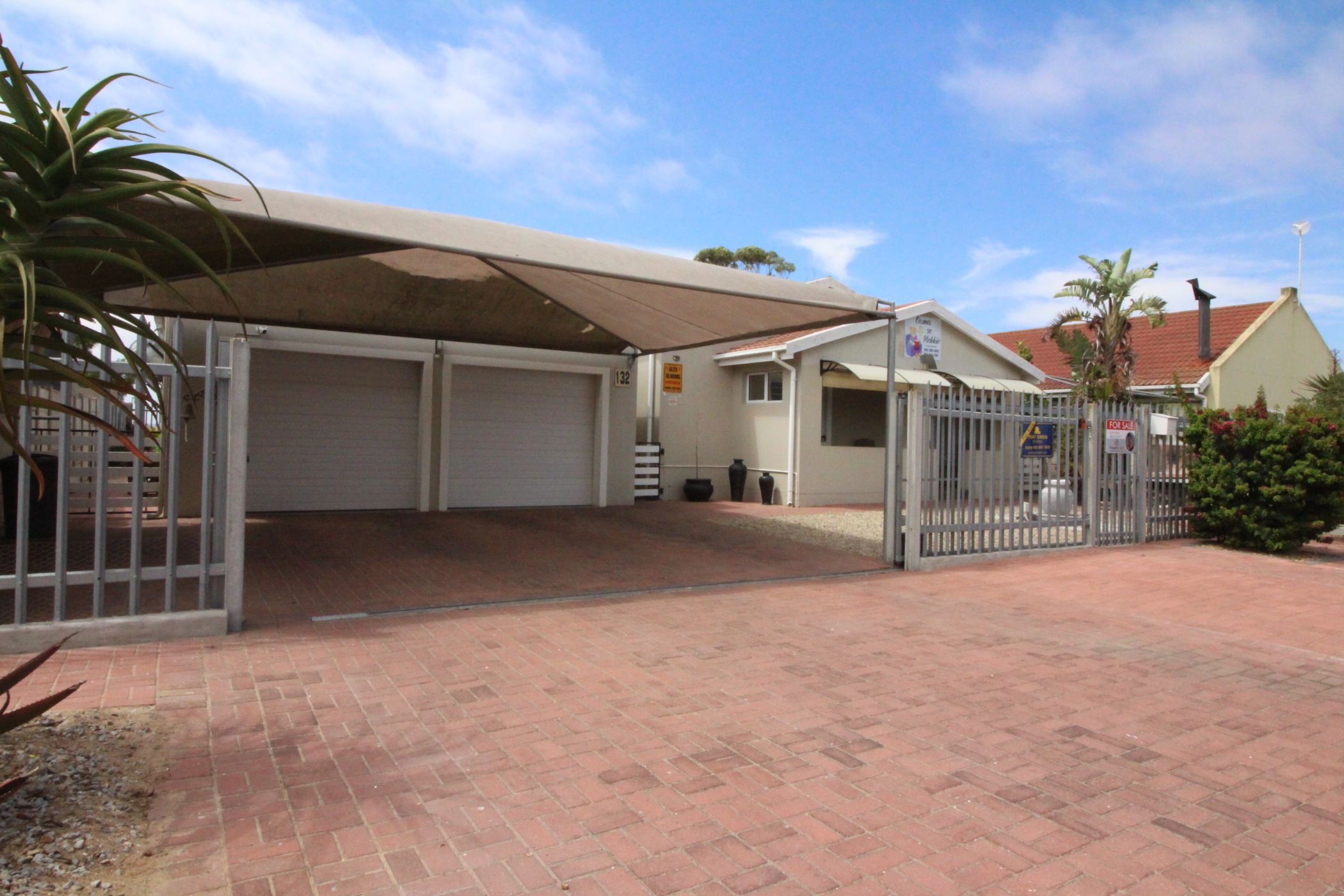 4 Bedroom House For Sale | Port Owen | LA1647706 | Pam Golding Properties