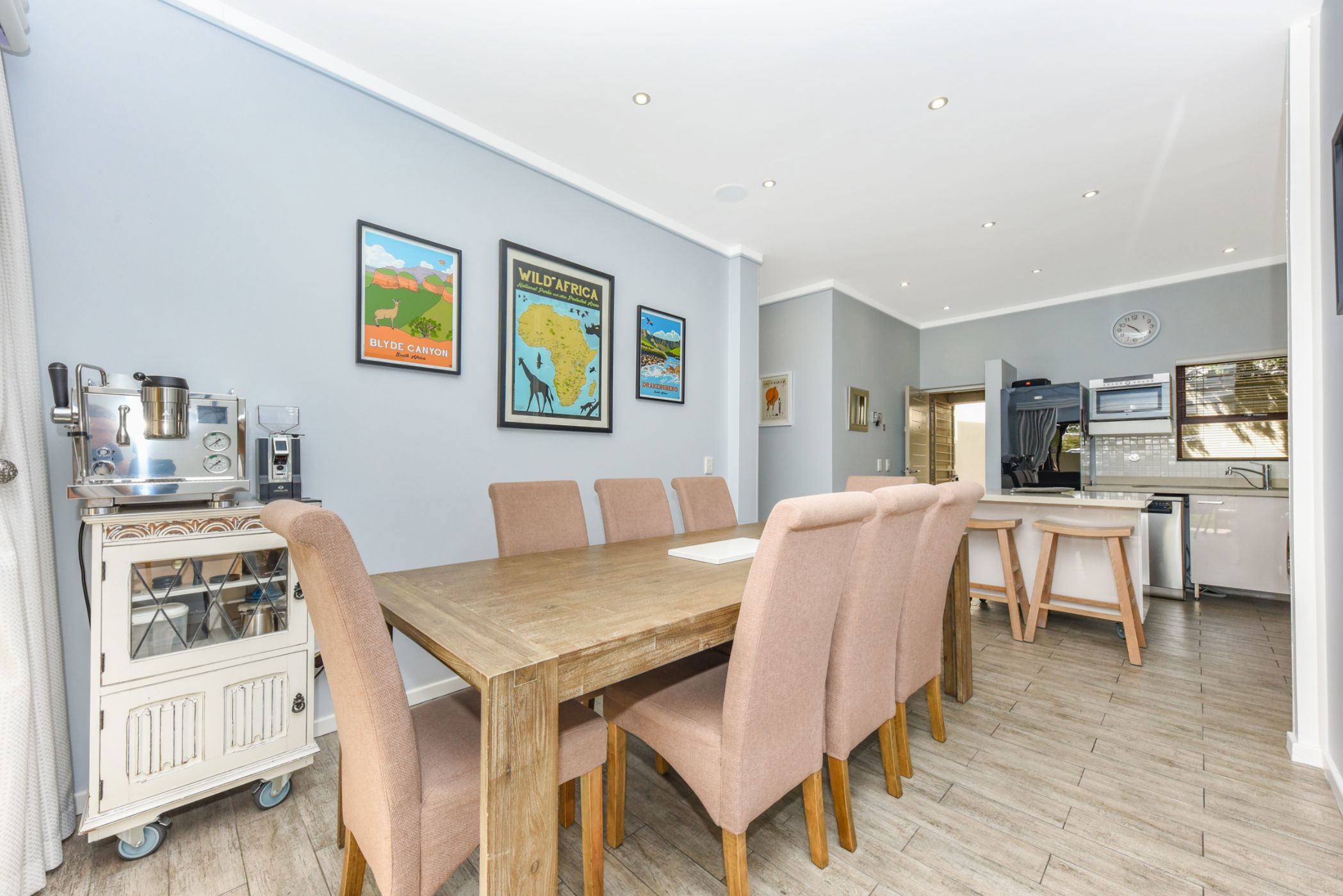 4 Bedroom Apartment For Sale | Fourways Area | FW1650773 | Pam Golding ...