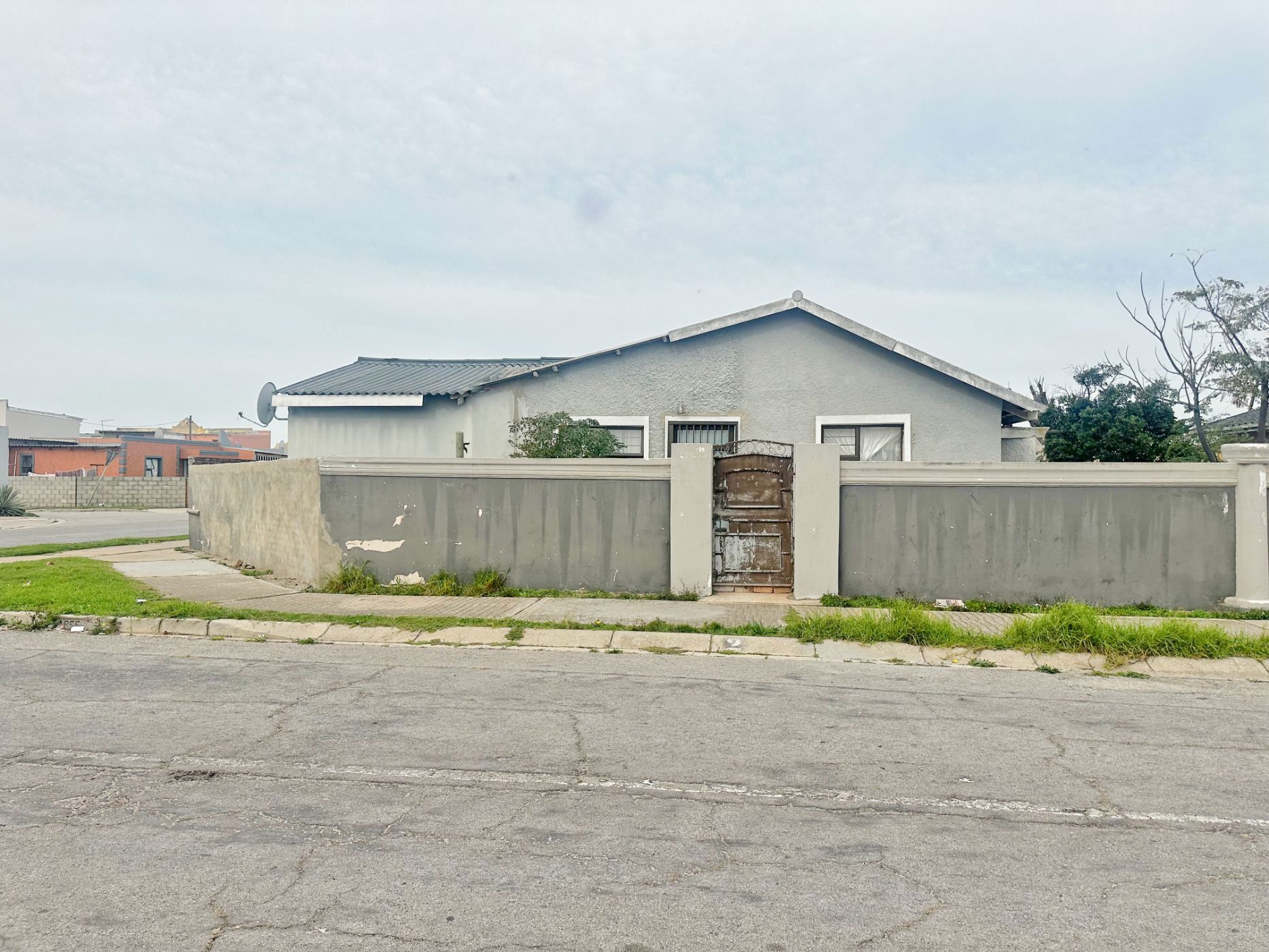 3 Bedroom House For Sale | Algoa Park | 1PLZ1661552 | Pam Golding ...