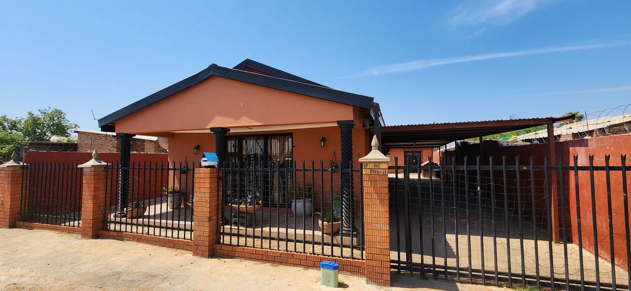 3 Bedroom House For Sale | Roodepan | 1KJ1676066 | Pam Golding Properties