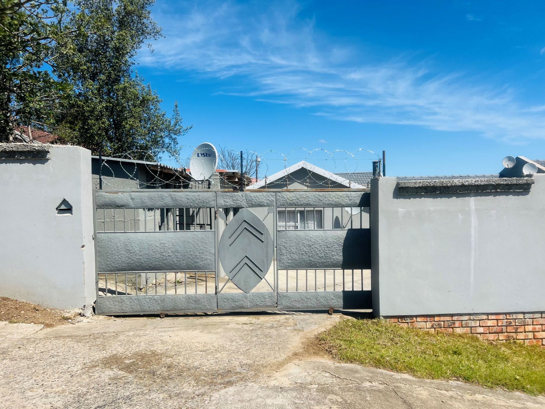 Bachelor Apartment For Sale | King Williams Town (Qonce) | 1MH1677769 ...