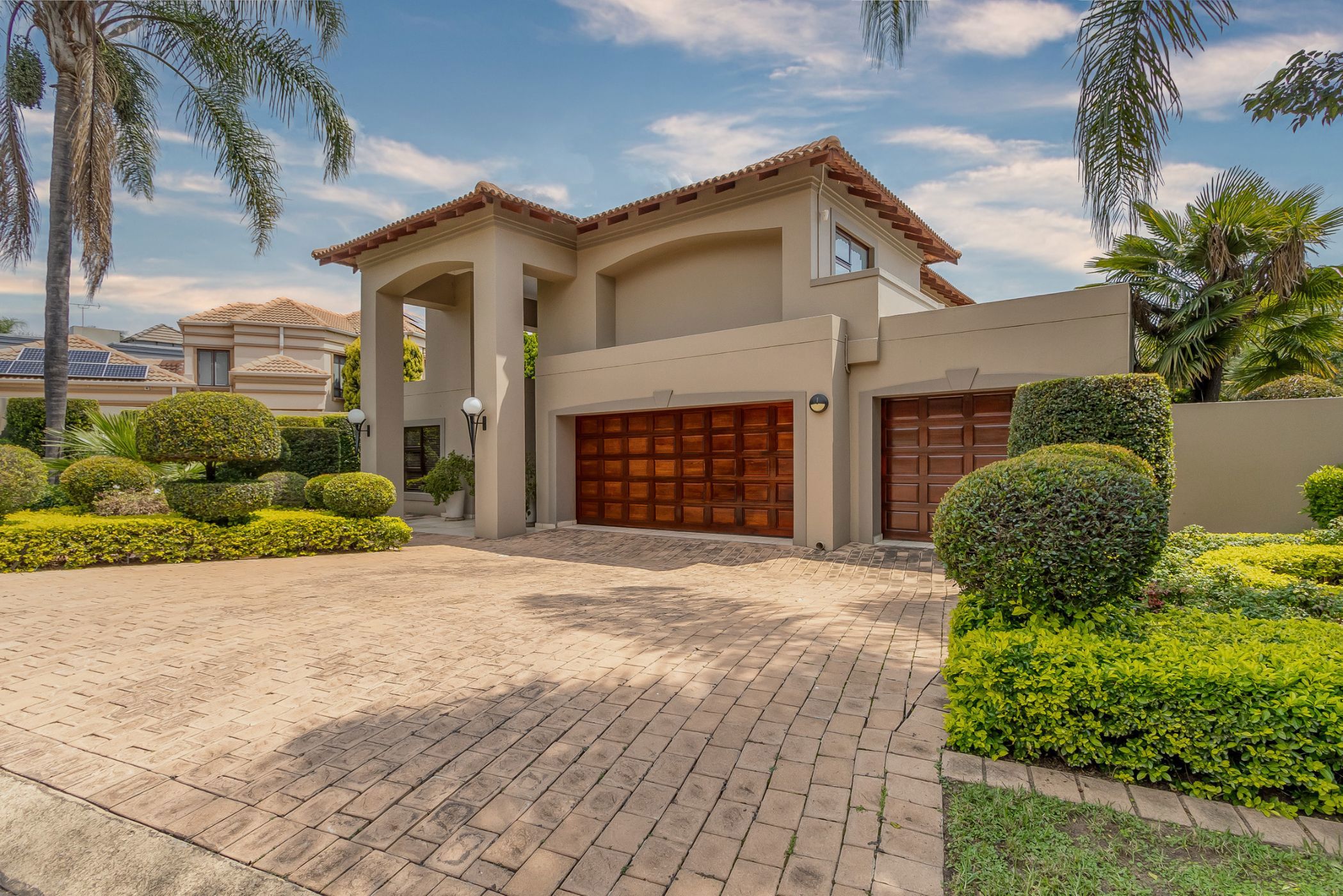 4 Bedroom Security Estate Home For Sale | Fourways Area | FW1694218 ...