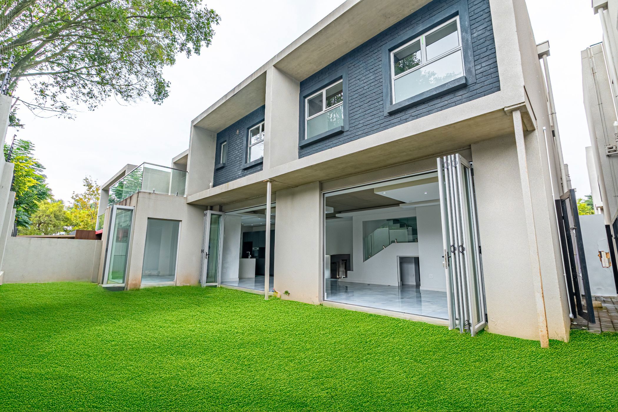 4 Bedroom Double-storey Cluster For Sale | Morningside Manor ...