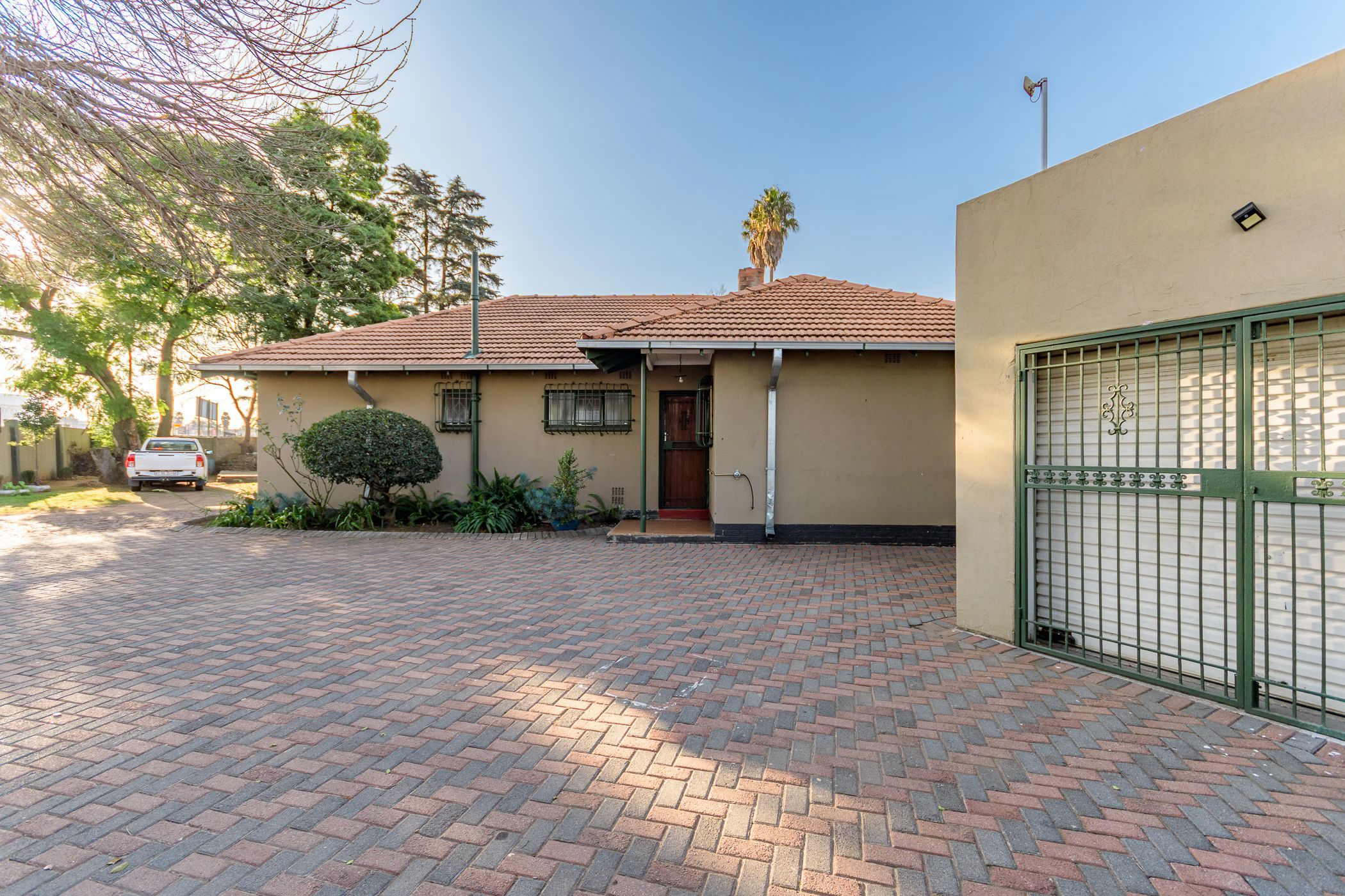 3 Bedroom House For Sale | Morehill | EN1705087 | Pam Golding Properties